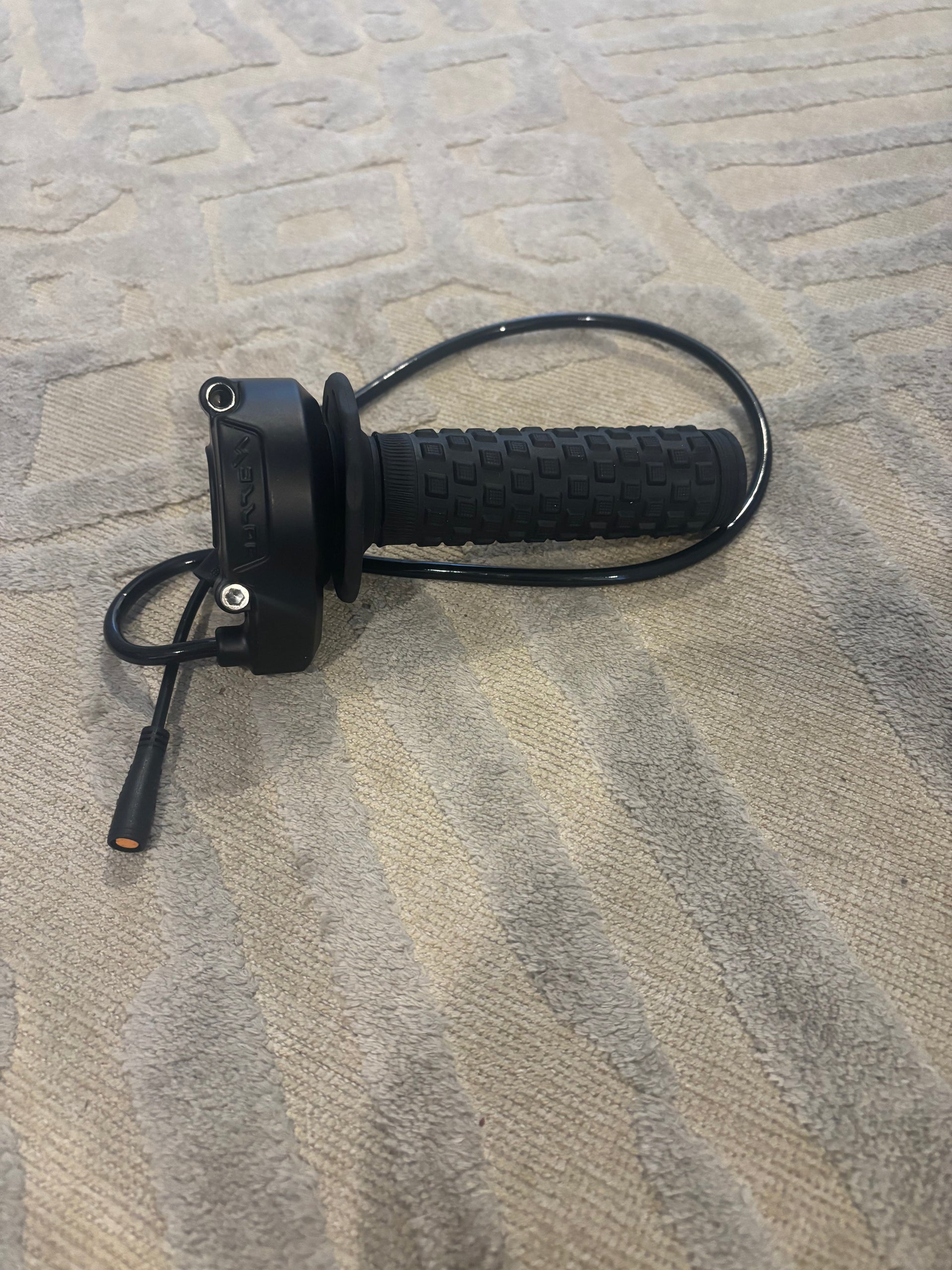 Plug and play 3 pin ebike surron throttle – Pulse Racing